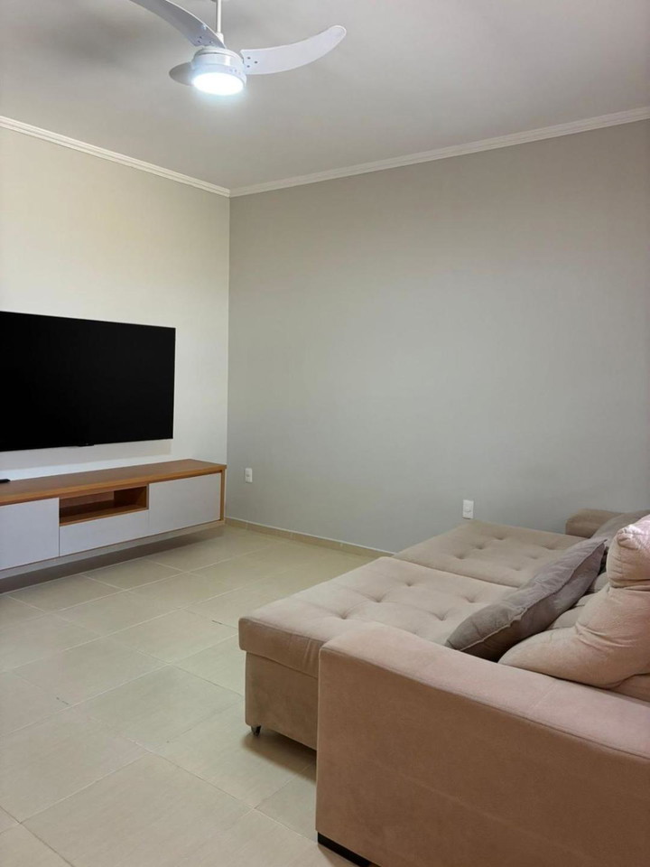 Casa Com Ar Condicionado, Garagem E Churrasqueira - São Sebastião