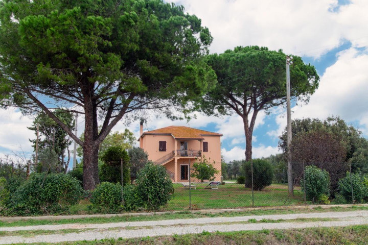 Villa Orta - Agriturismo Con Colazione Vegan, Plant-based Farmhouse - Campiglia Marittima