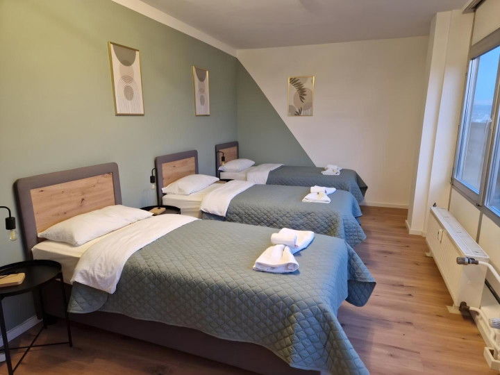 Stay ÇIl Penthouse Am Altmarkt Kassel Mit 3 Betten Und Kostenlosem Parkplatz - Hessisch Lichtenau