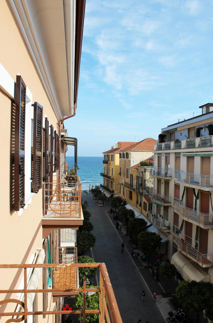 Residenza Nam - Alassio