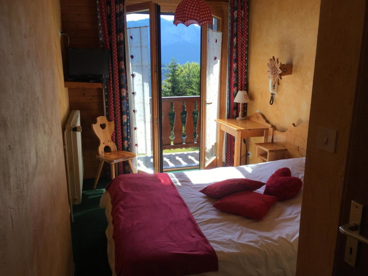 Hôtel Les Skieurs - Haute-Savoie