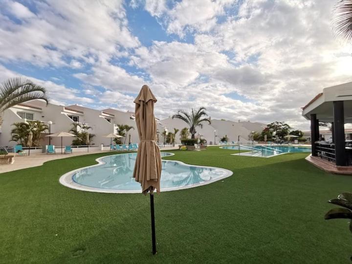 2bed Apartment Pool View- San Eugenio - 