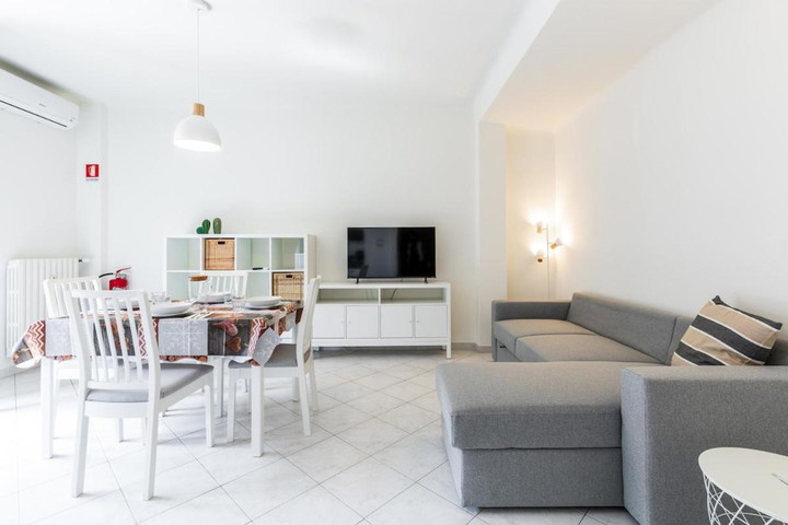 Homevo Comfortable Stay Near Sesto Duomo M1 - Sesto San Giovanni