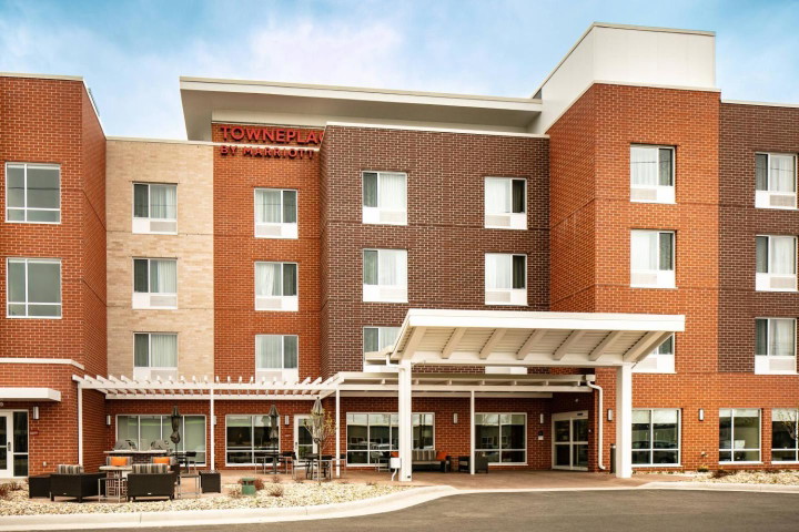 Towneplace Suites By Marriott Dubuque Downtown - Dubuque, IA