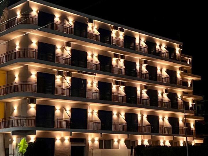 Hotel Miami Beach - Durrës