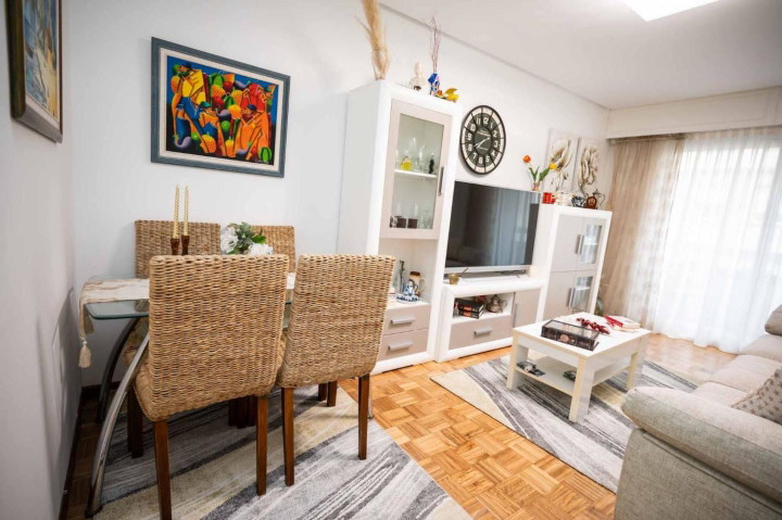 Piso Milà - Ourense