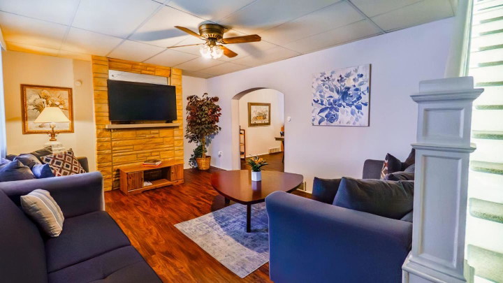 Massive 4 Bed House-short Walk To Amazing View - Pittsburgh, PA