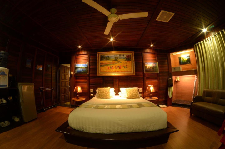 Highland Resort & Nature Tours - Tomohon