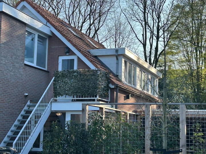 Spacious And Bright Apartment For 4 Persons - Free Parking - Amersfoort