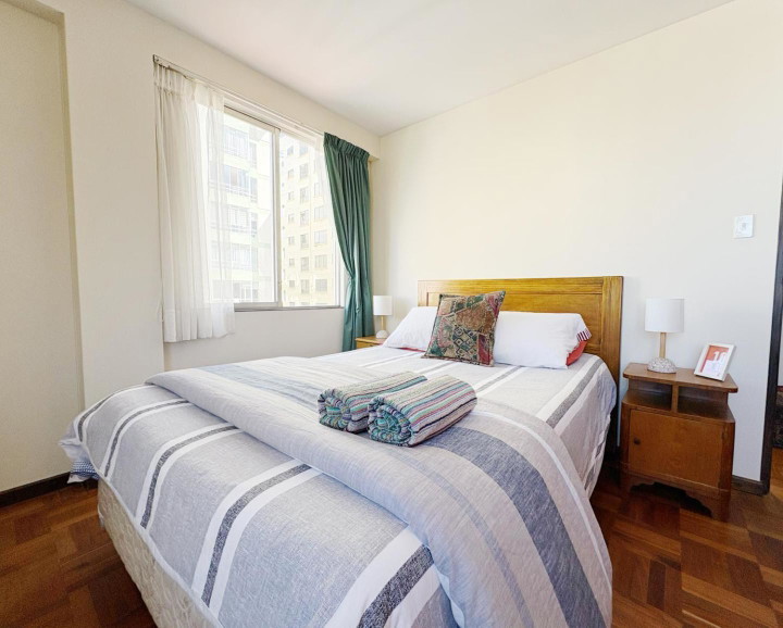 Apartamento Con Hermosa Vista Y Soleado En Sopocachi - La Paz