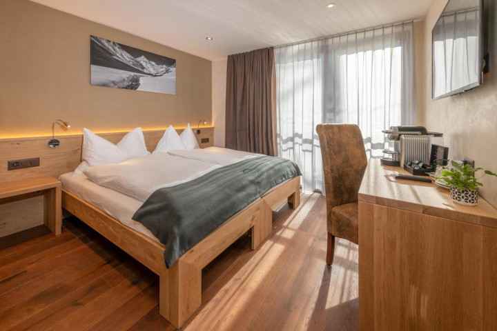 Hotel Heimatlodge - Täsch