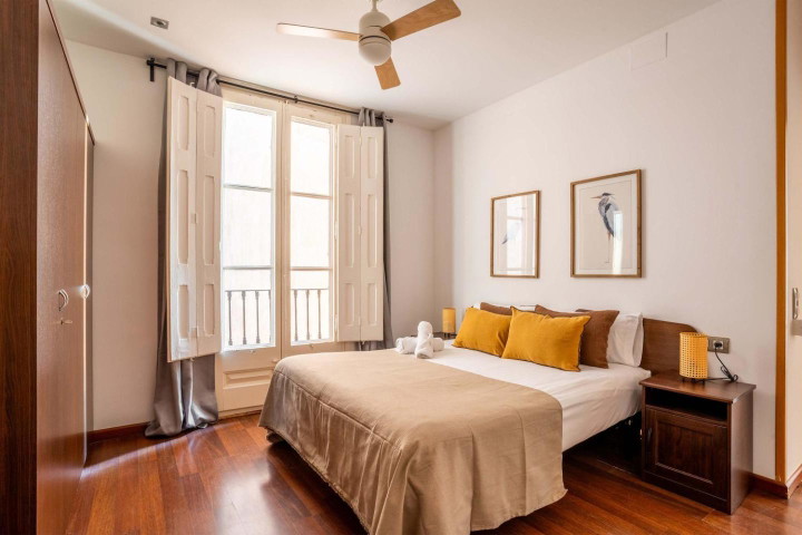 The Collection Barcelona - Plaza Urquinaona Exquisite 3-bedroom - Barcelona