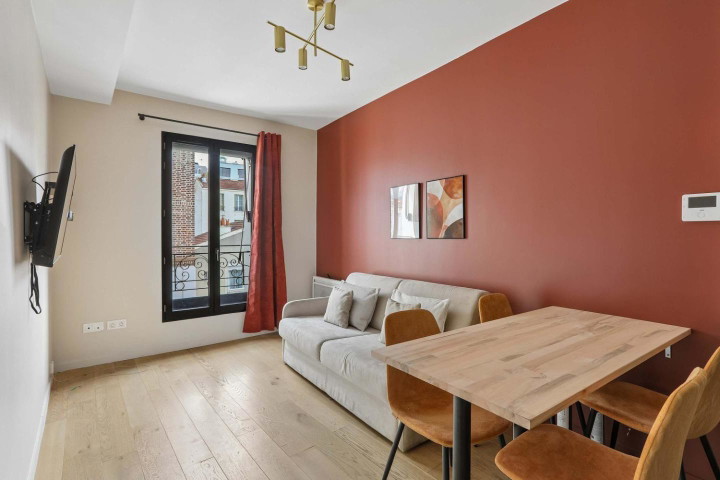 Stylish Apartment With Cozy Bedroom & Sofa Bed - Meudon