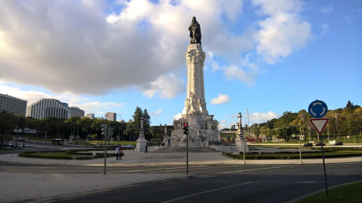 Alex Home - Queluz