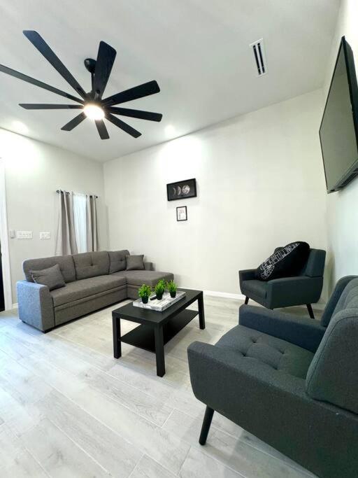 Welcome To Launchpad Living! - Brownsville, TX