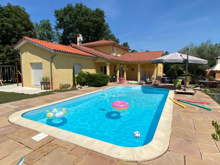 Chambres Dans Villa Avec Piscine - Beaujolais