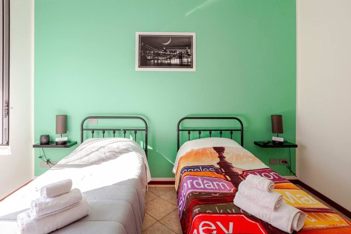 A Home Away From Home By Alex - Busto Arsizio