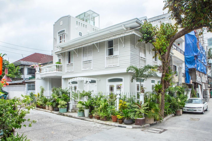 La Casita Mercedes 5bedrooms - Check Photo Info - Manila