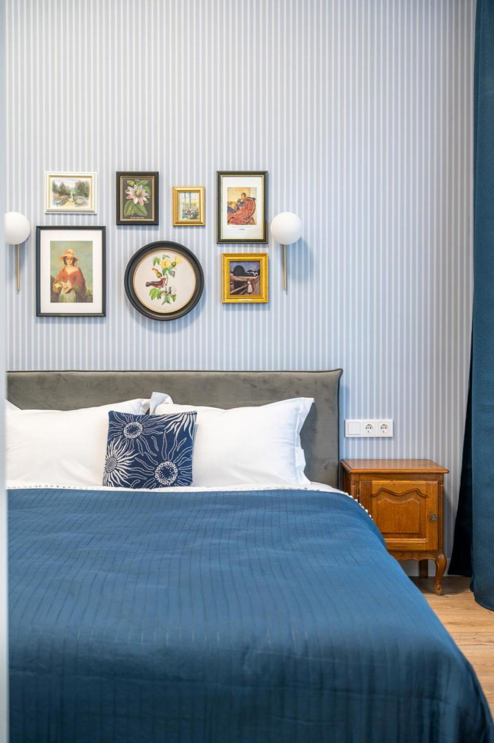 Stylish Apartment With Balcony & Old Town Charm - Vilnius