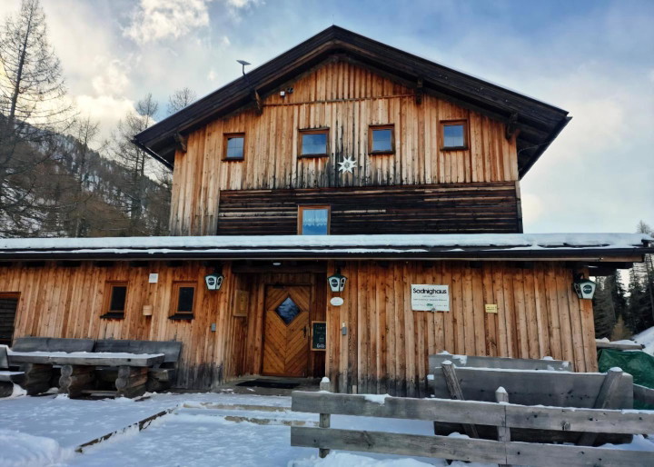 Sadnighaus, Schutzhütte Auf 1880m - Kärnten
