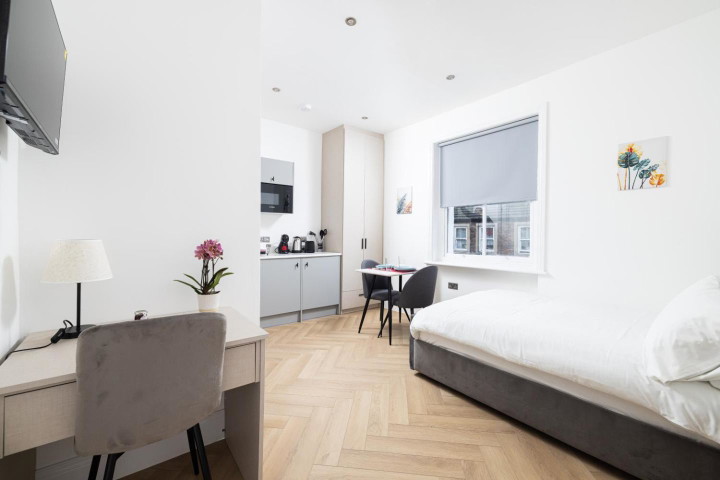 Charmstay Kensington Olympia - London