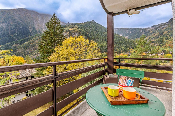 Awesome Three Bedroom Apartment In Courmayeur - Courmayeur