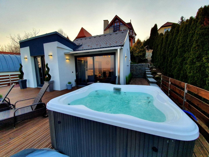 Bagoly Wellness Apartman - Pécs