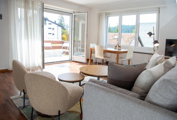 Central Oasis - Modern & With Parking - Valbella