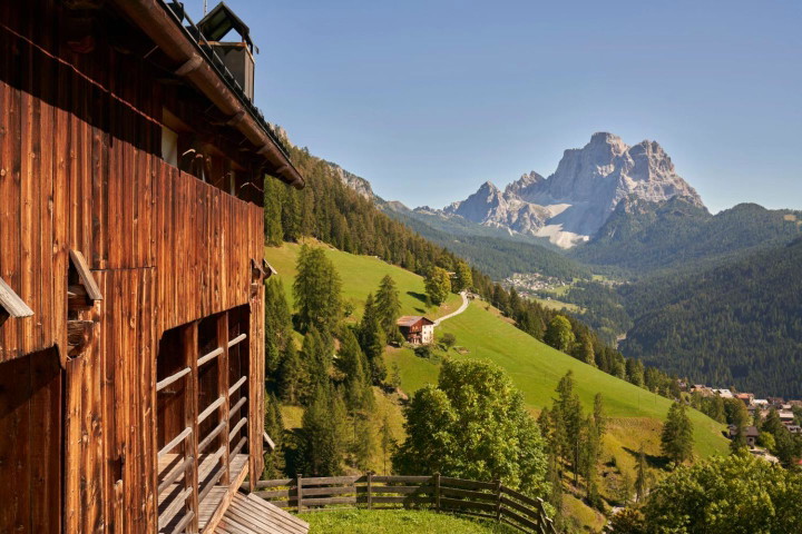 Beautiful Barn With Garden And Stunning View - Caprile