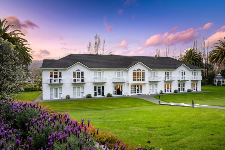 Wallaceville House Motor Lodge - Lower Hutt