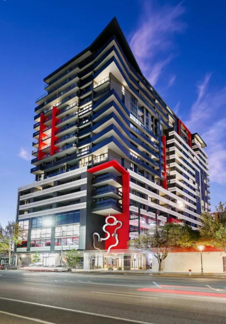 The Apartment Complex - Adelaide Entertainment Centre
