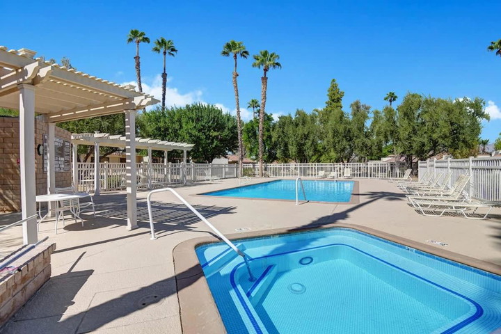 P1807 - Costa Circle - Alice Lodging - Palm Desert, CA