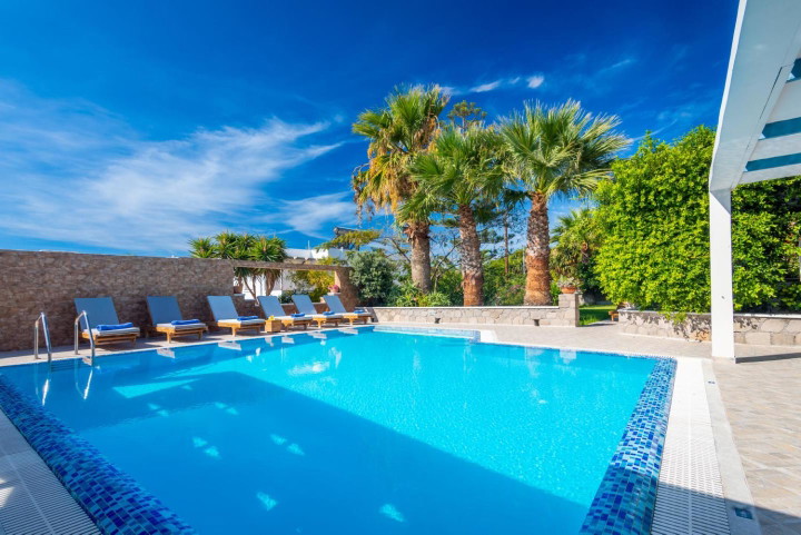 Orizontes Boutique Studios - Milos