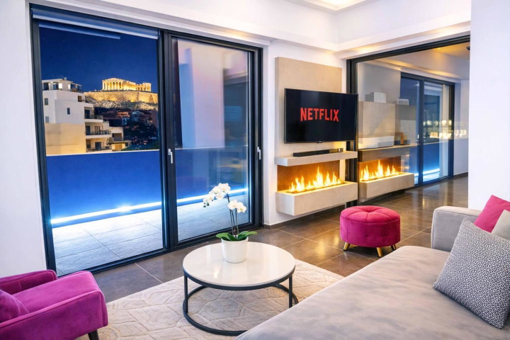 Luxury Penthouse With Acropolis View And Private Apt - Athens