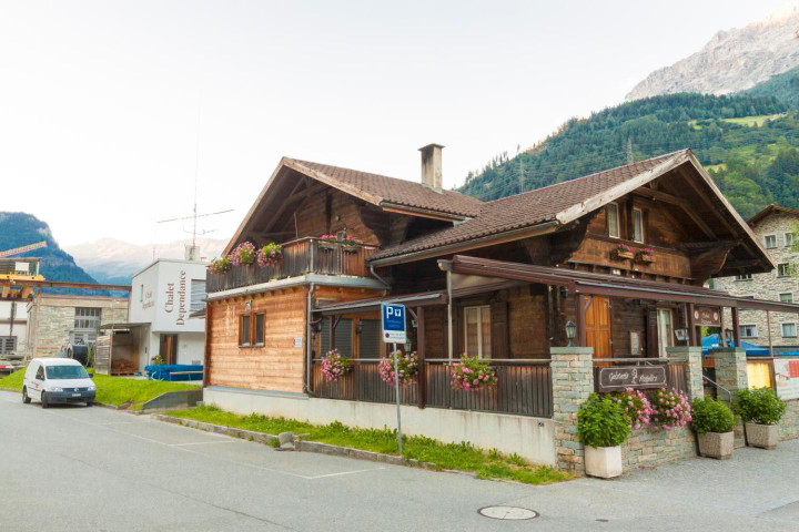 Chalet Stazione Ristorante Pensione - Canton des Grisons