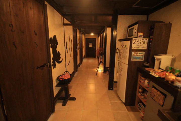 Taketomijima Guesthouse And Je Taime - Okinawa Prefecture, Japan