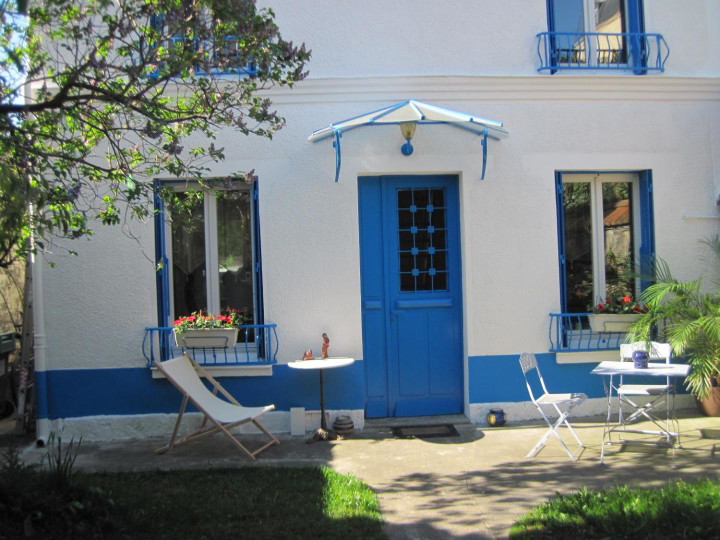 Le Jardin De Cécile Et Benoit - Bed And Breakfast - París
