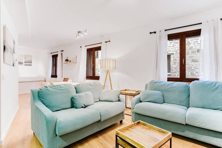 Edelweiss By Cardi Suites - Biescas