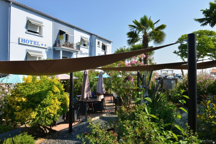 Hotel La Roseraie - Châtelaillon-Plage