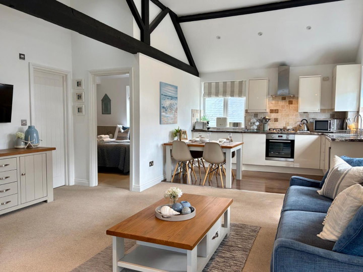11 The Gables - Lyme Regis