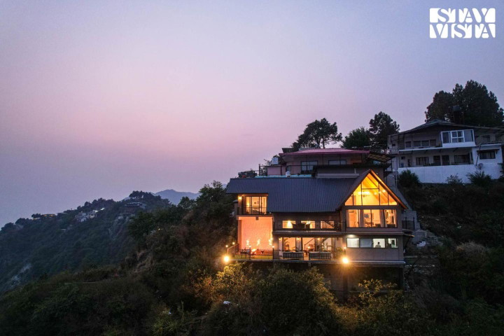 Stayvista's Bourbon Sky - 3bhk Mountain-view Villa With Bbq - Mussoorie