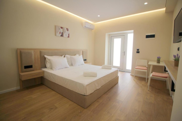 Helio's Apartments - Saranda