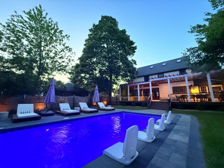 The Downtown Oasis West Hartford - Hartford, CT