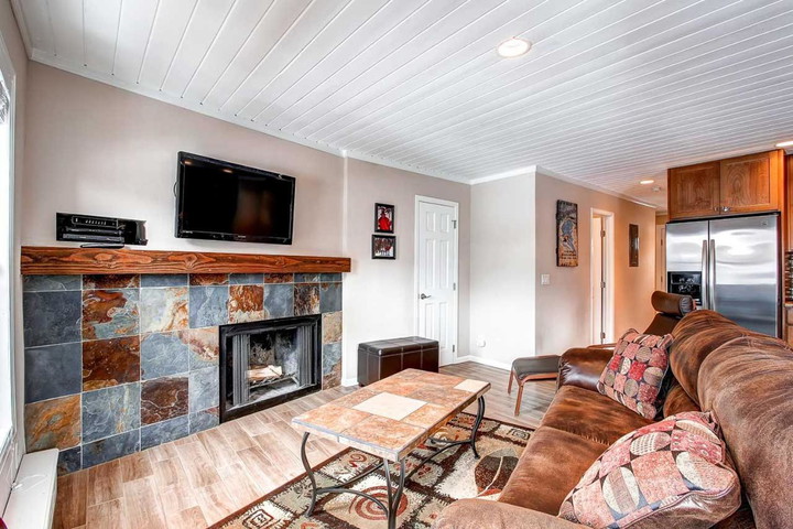 Panorama Alpine Condo: Hip Downtown Location - Breckenridge, CO