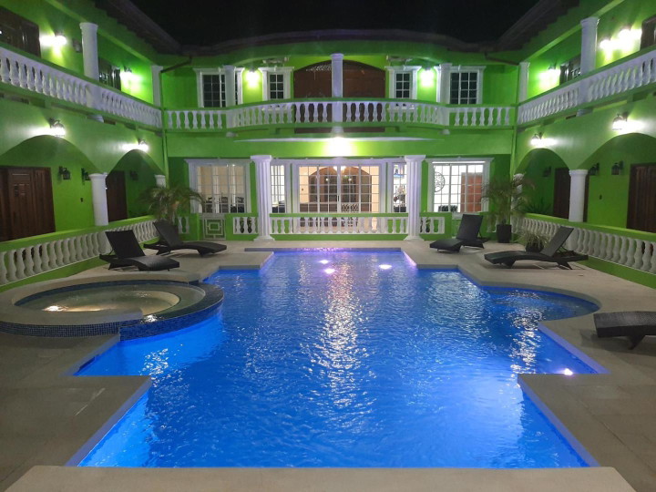 Pesheres Inn & Spa - Trinidad and Tobago