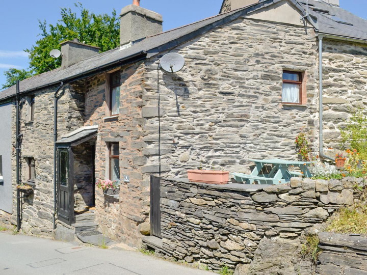 Bron Elan - Snowdonia National Park