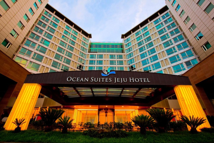 Ocean Suites Jeju Hotel - Jeju-si