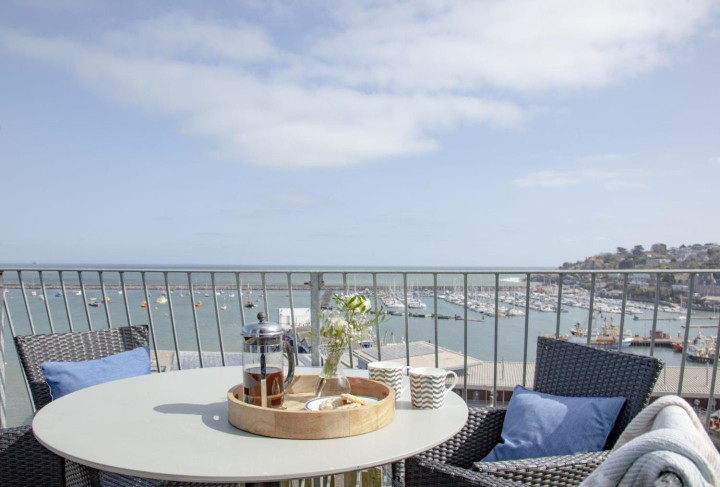 Cliff Cottage - Harbour Views, Balcony, Wifi - Paignton