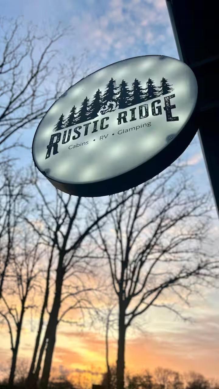 Rustic Ridge - Siloam Springs, AR