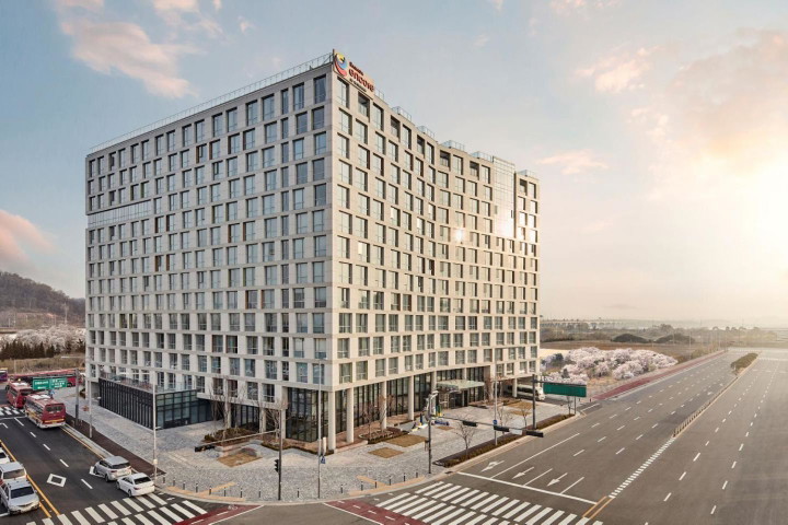 Ramada Encore By Wyndham Gimpo Han River Hotel - Bucheon-si